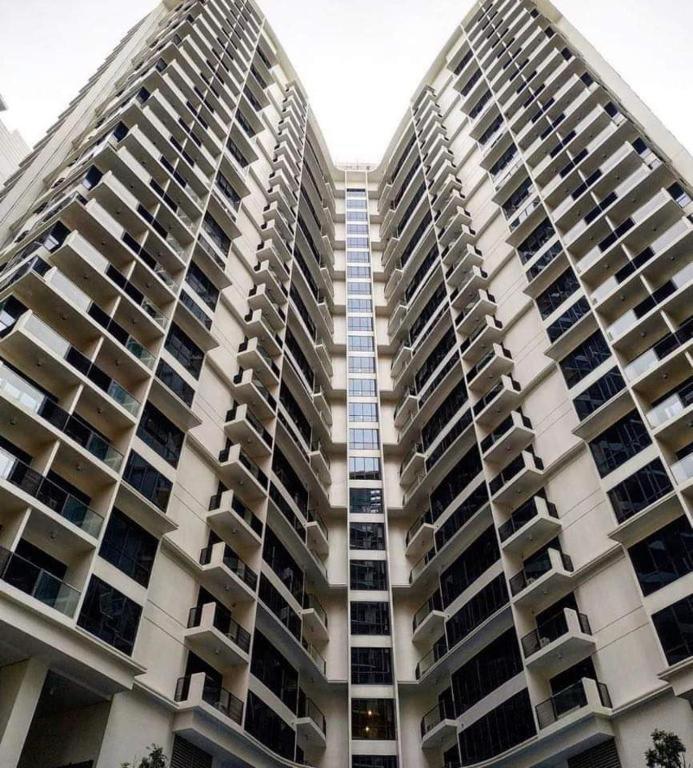 Morgan Suite BGC shortwalk Venice Mall with City View, Manila (updated ...