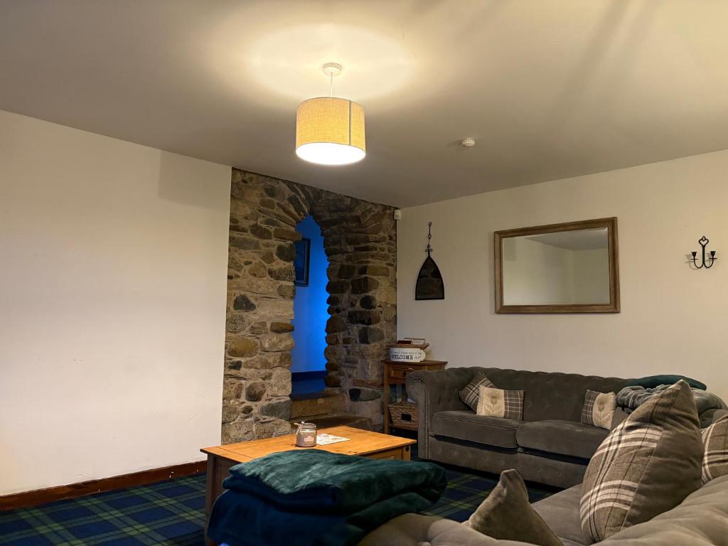 Meadowhead Cottage, Traditional Scottish Cottage, Waterside (updated ...