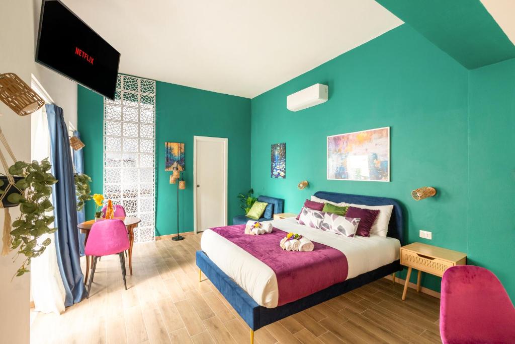 Historic Center Boho Apt - 5min Colosseum, 300m to Metro, A-C, Roma ...