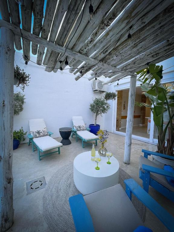 2BR Patio & Pool Las Arenas Beach, Valencia (prețuri actualizate 2026)