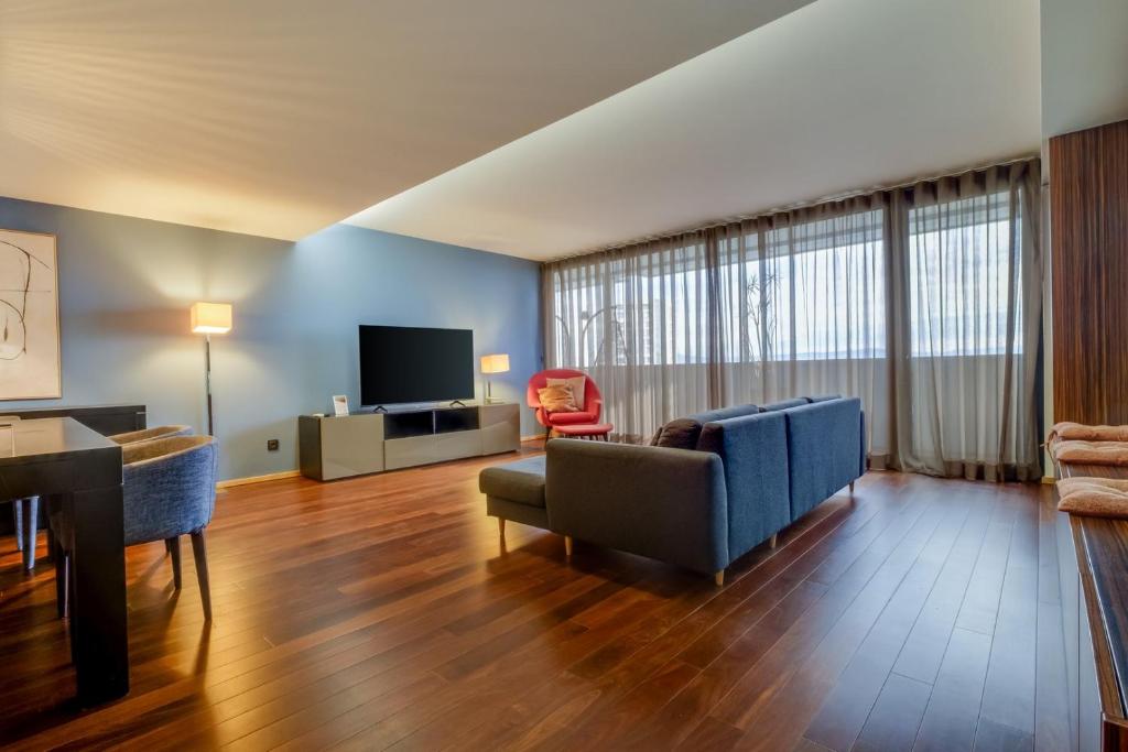 GuestReady - Lovely place with Dragon Stadium view, Porto (updated ...