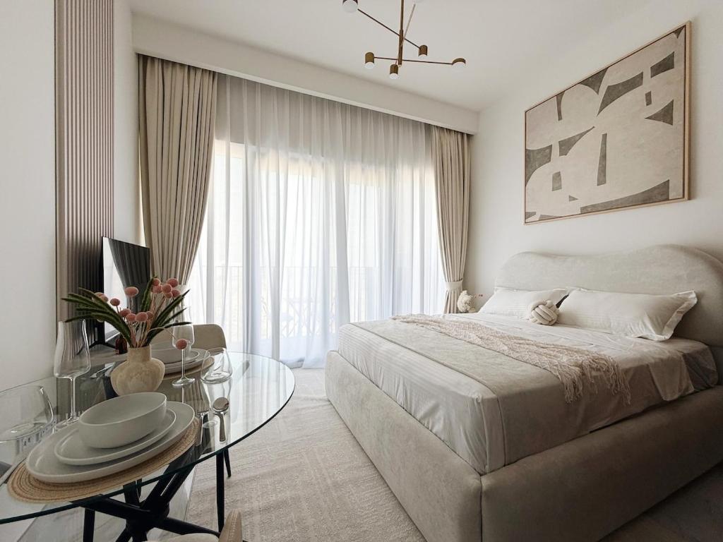 Boutique Designer Studio in Azizi Mirage, Dubai (updated prices 2026)