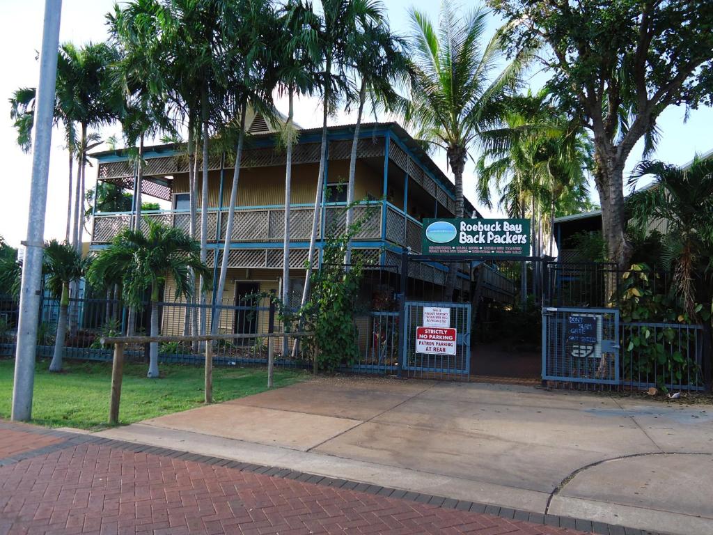 Roey Backpackers and Party Bar, Broome (updated prices 2025)