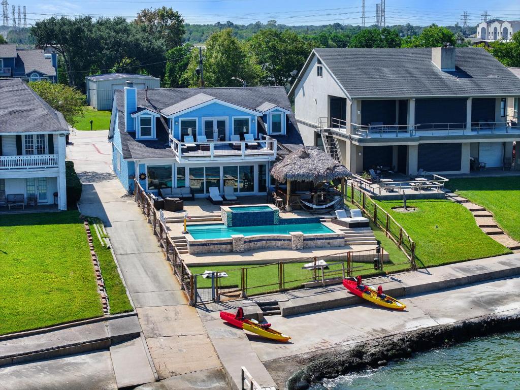 Bayfront Luxury House with Pool, Kemah (aktualisierte Preise für 2026)