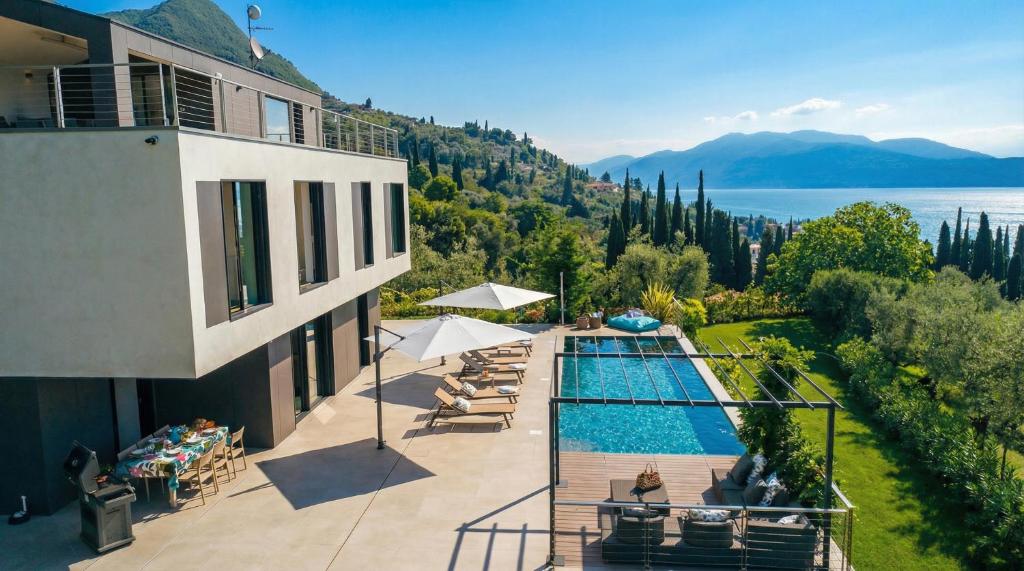 Villa Dolce Vista, Gardone Riviera (updated prices 2026)