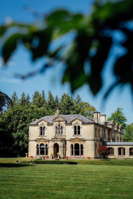Beechfield House, Beanacre (updated prices 2026)
