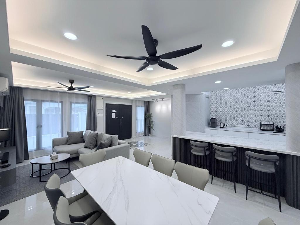 Marble Manor - Elegant Landed house, Subang Jaya (updated prices 2026)