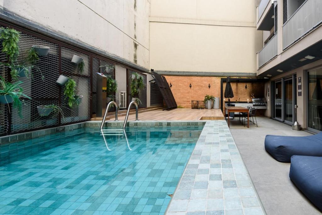 Swimming Pool and Gym in Downtown Rio! AC, WiFi, TV, Rio de Janeiro ...