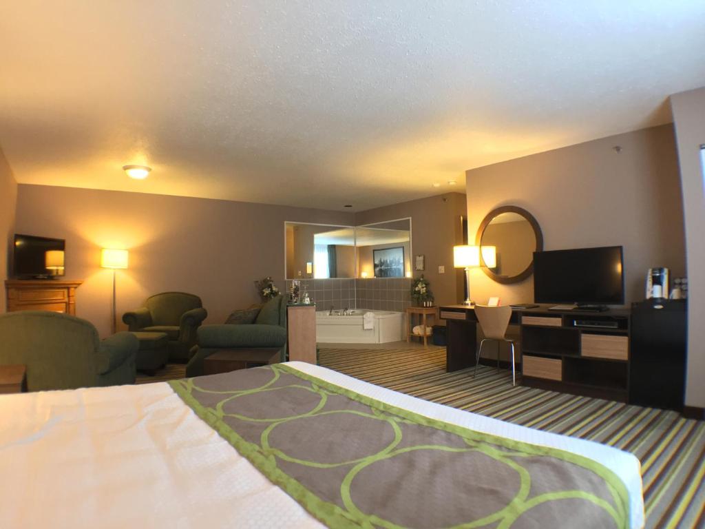 Super 8 by Wyndham Kenora, Kenora (updated prices 2025)
