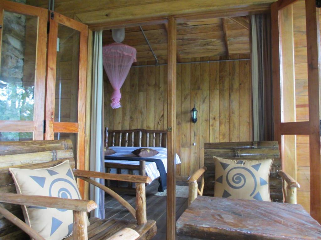 Maskeli Oya Family Park, Norton Bridge (updated prices 2025)