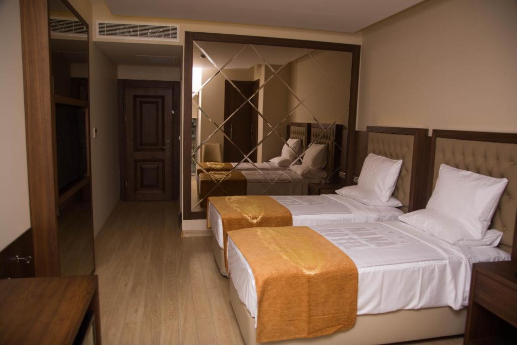 Nana Hotel, Hopa, Turkey - Booking.com