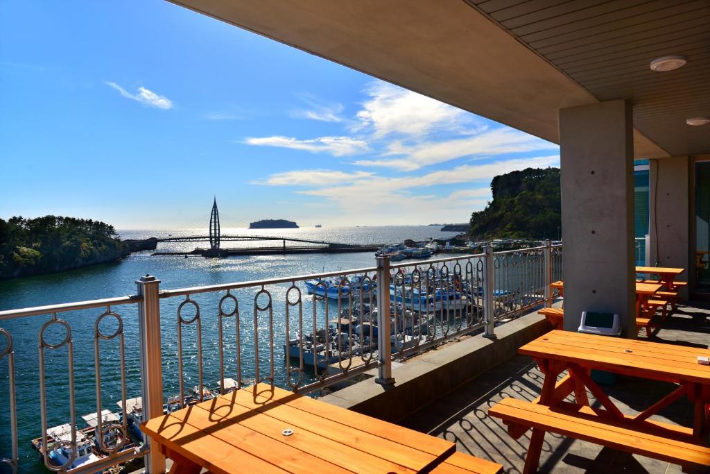 Seom Guesthouse - South Korea