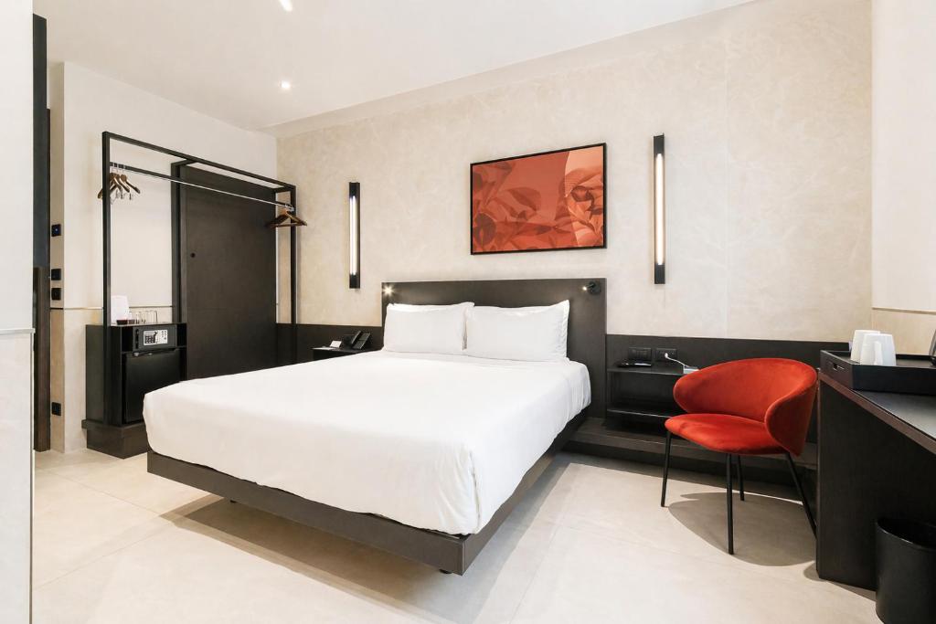 HOTIDAY Room Collection - Milano Cinque Giornate, Milan (updated prices ...