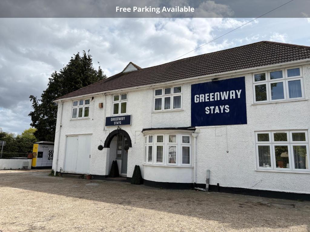 OYO Greenway Stays, Uxbridge (updated prices 2026)
