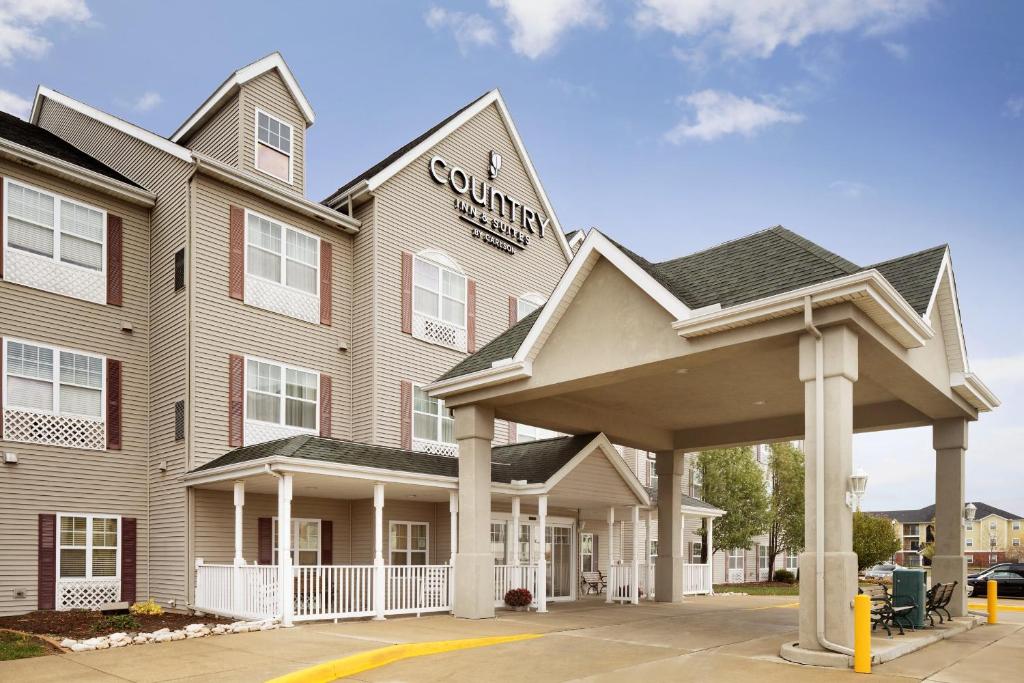 Country Inn & Suites by Radisson, Champaign North, IL, IL - Booking.com