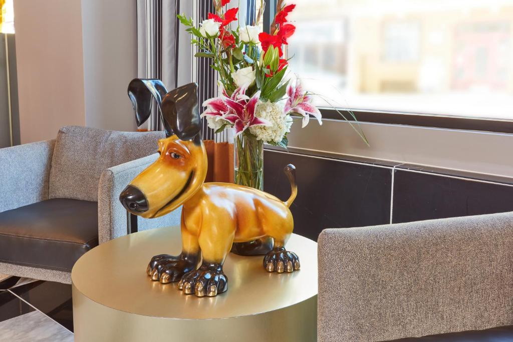 Staypineapple, An Elegant Hotel, Union Square, San Francisco (updated ...