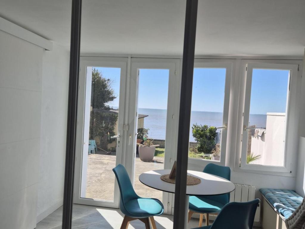 Appartement cozy avec vue imprenable sur la mer - 4 pers. - FR-1-879-42 ...