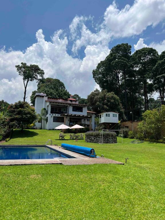 Casa Fontana Avandaro - Private Forest Retreat, Valle de Bravo (prezzi ...