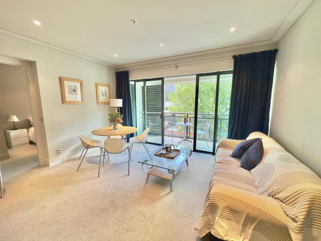 Viaduct Harbourside Apartment - With Carpark!, Auckland (precios ...