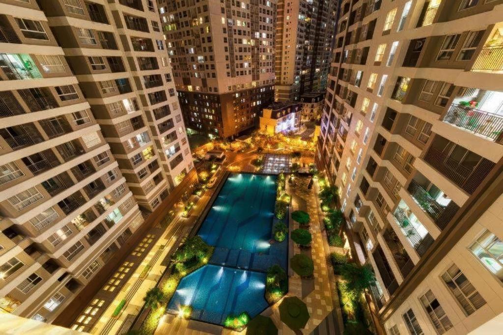 Golden Mansion - Airport Transit - Free POOL & GYM، مدينة هوشي منه ...