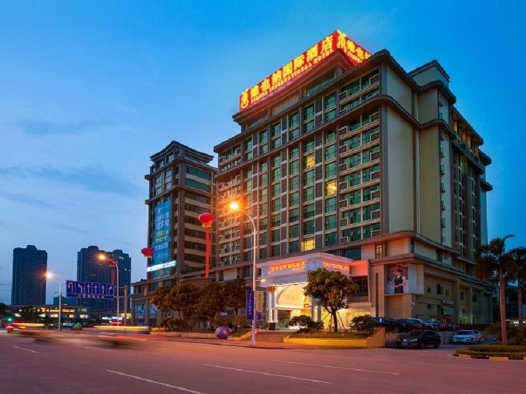 Vienna International Hotel Heyuan Agile Garden, Dongyuan (precios ...