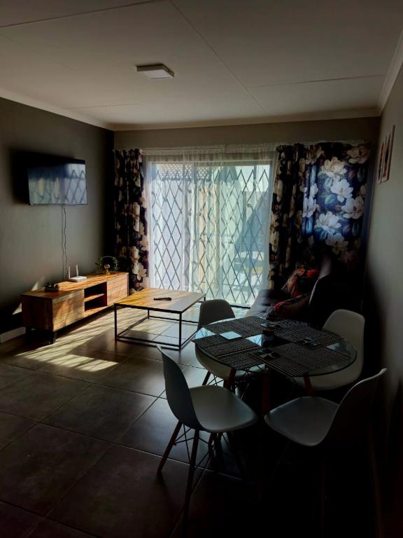High Star at True North 2nd Floor Modern 2 Bedroom Apartment, Pretoria ...
