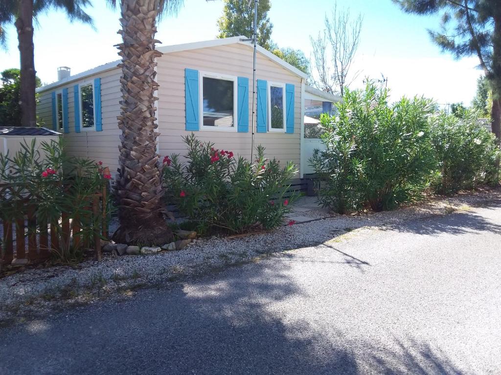 Mobile home, grand comfort, 2 chambres, 200 m de la mer, Hyères ...