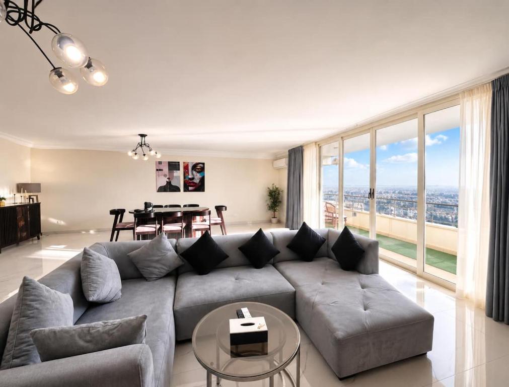 Fancy Apartmenrs at Nile Prime Maadi, El Cairo (precios actualizados en ...