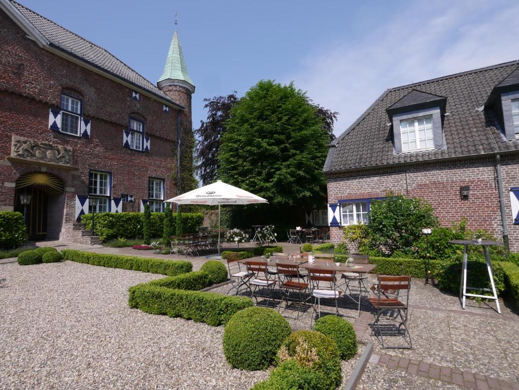 Hotel Schloss Walbeck, Geldern (updated prices 2025)