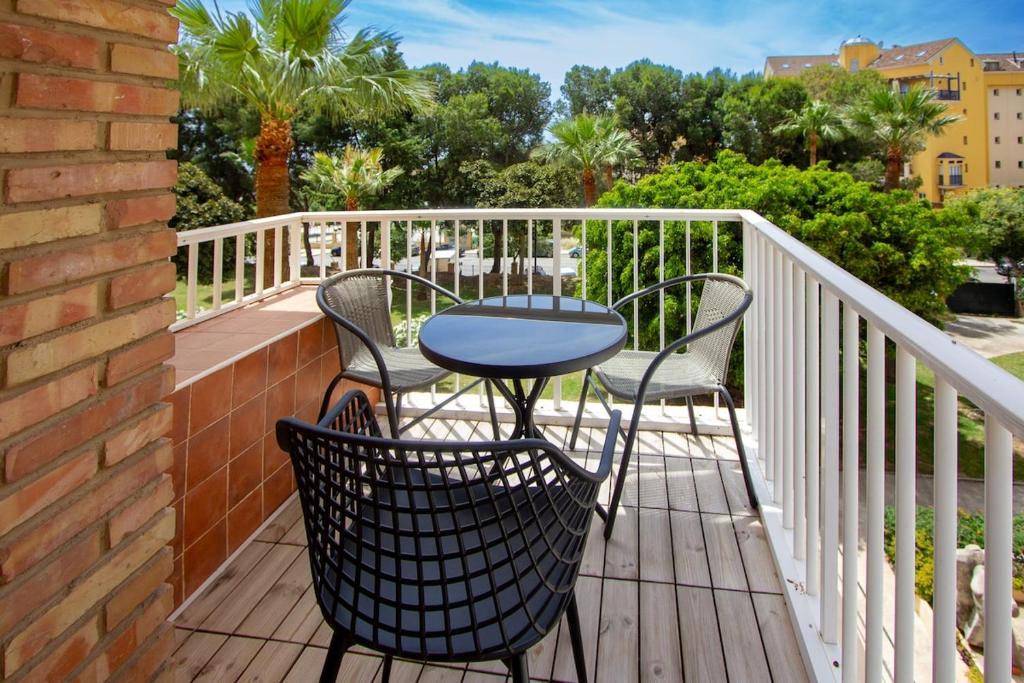 141-Fully Renovated, Shared Pools & Garden, Benalmádena (preços ...