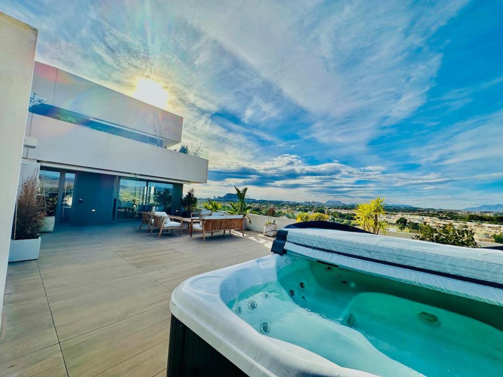 Penthouse in San Juan, Alicante, with pool parking gym, Alicante ...
