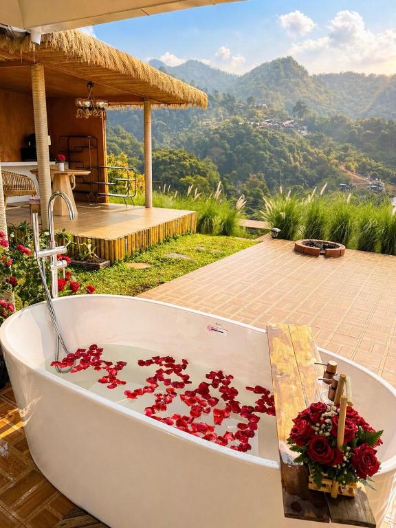 Bali Style Pool Villa in PhuSaimorkVilla, Mae Taeng (updated prices 2026)