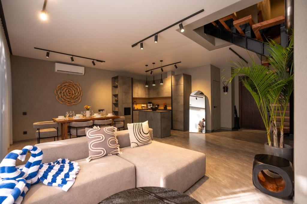 Swoi Villa New Lux 2BR Villa in Canggu, Kerobokan (precios actualizados ...
