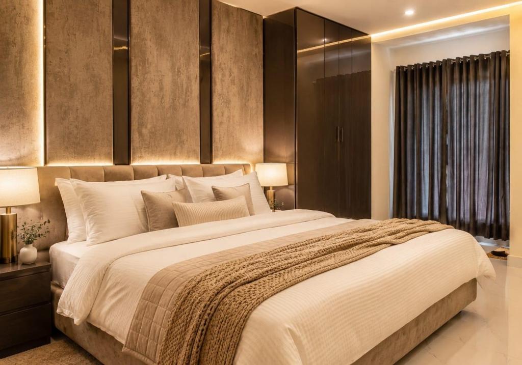 Livo Essence ISLAMABAD 2Bed Luxury Apartment AC-WIFI-NETFLIX ...
