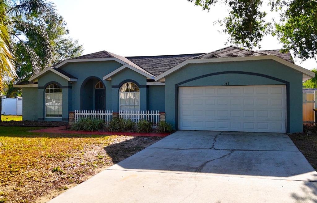Holiday Heated Pool, Fire Pit & Game Room, Davenport (tarifs actualisés ...