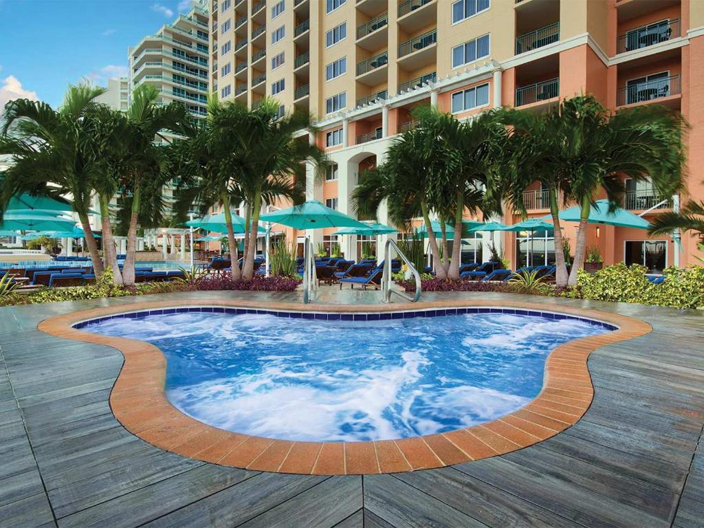 Marriott's BeachPlace Towers Two Studio Apartments with Resort Access ...