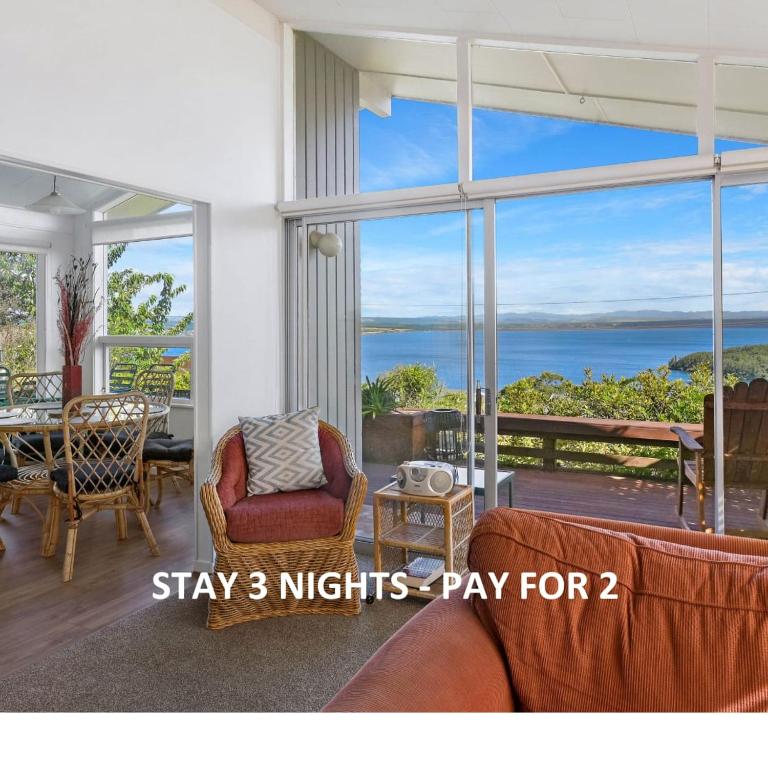 Panoramic Views in Acacia Bay Renovated Bathroom, Taupo (aktualisierte ...