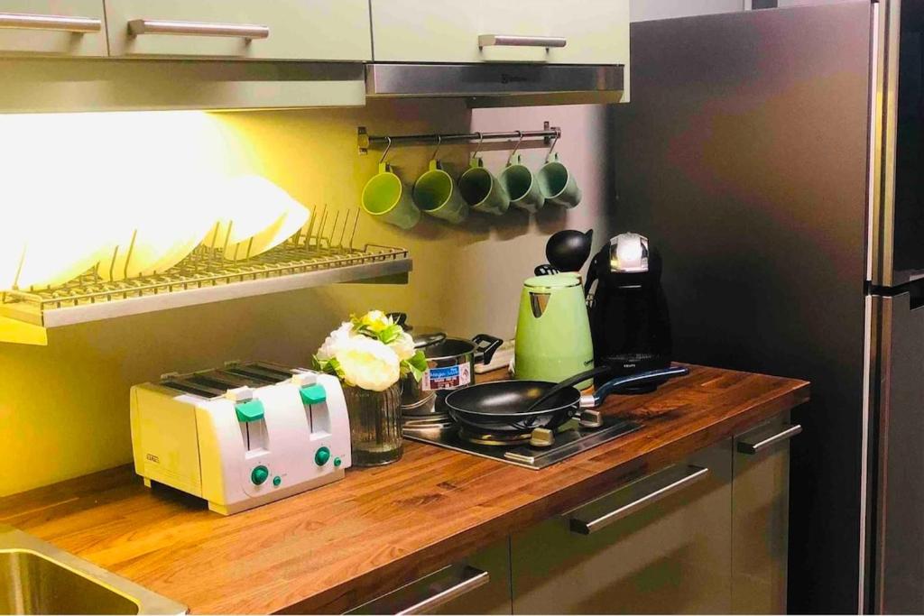 Copper - Private Room, City Center, MRT, Wi-Fi, A2, Ban Na Song (tarifs ...