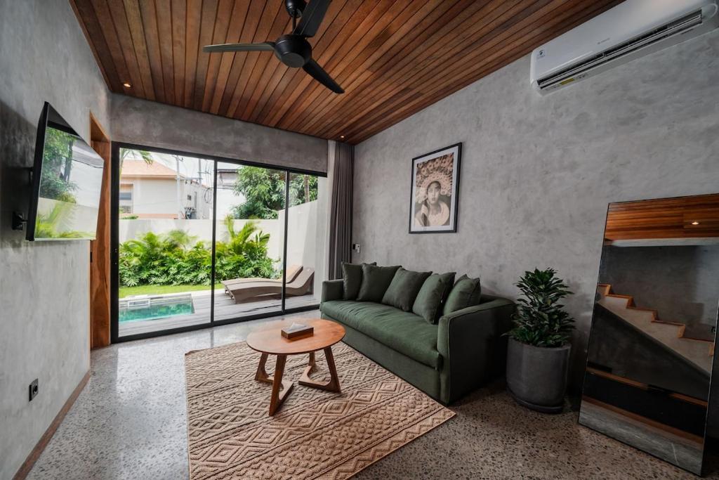 Unique and Stylish Villa Plunge Pool Near Beach, Canggu (updated prices ...