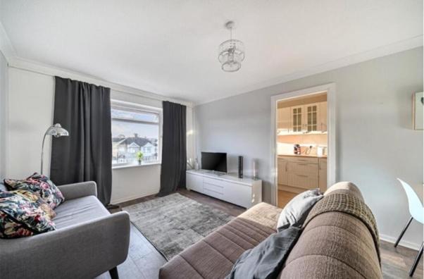 Homely Hideaway with Workspace, Parking & Garden, Sidcup (tarifs ...