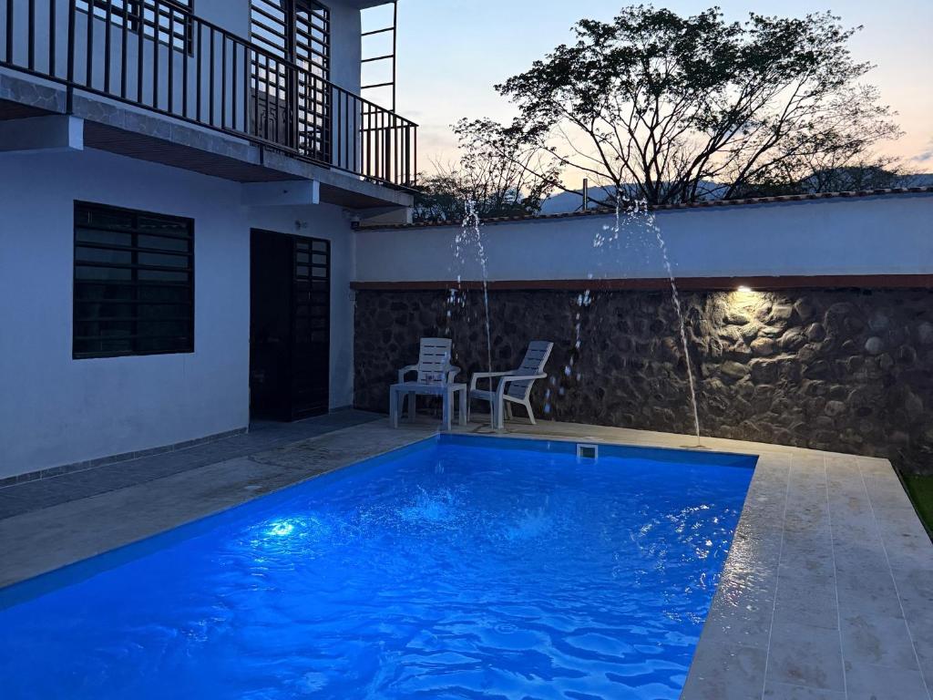 Modern private house, nature, pool, and comfort, Villavicencio (tarifs ...
