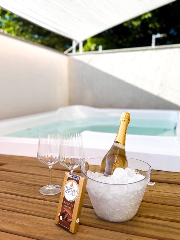 Jacuzzi Privativa com Café Especial, Próx Floripa e Praias, São José ...