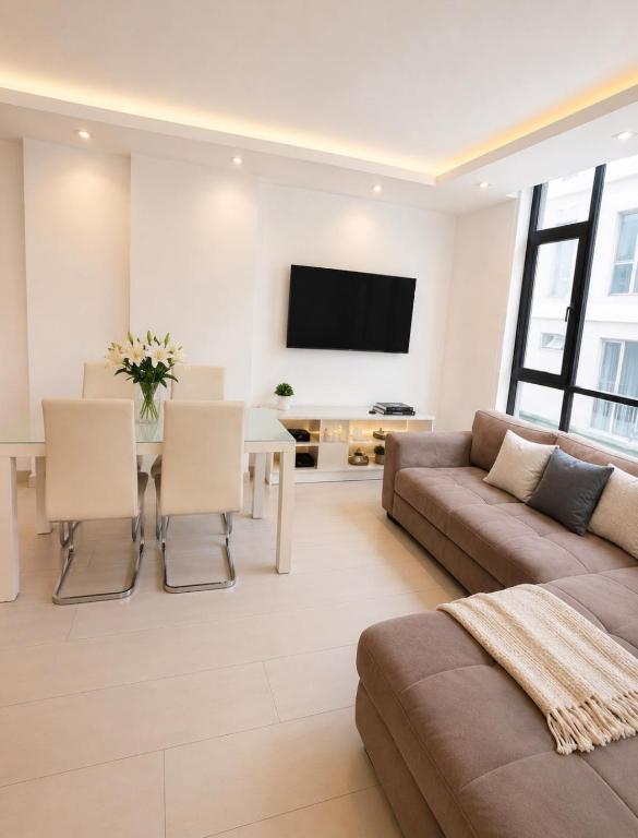 Luxury Executive Suite, Security24h, Parque La Carolina, Quito ...