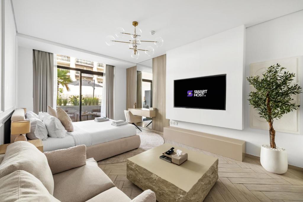 Inviting Studio in Oxford Terraces 2 with Pool and Gym, Dubai (updated ...