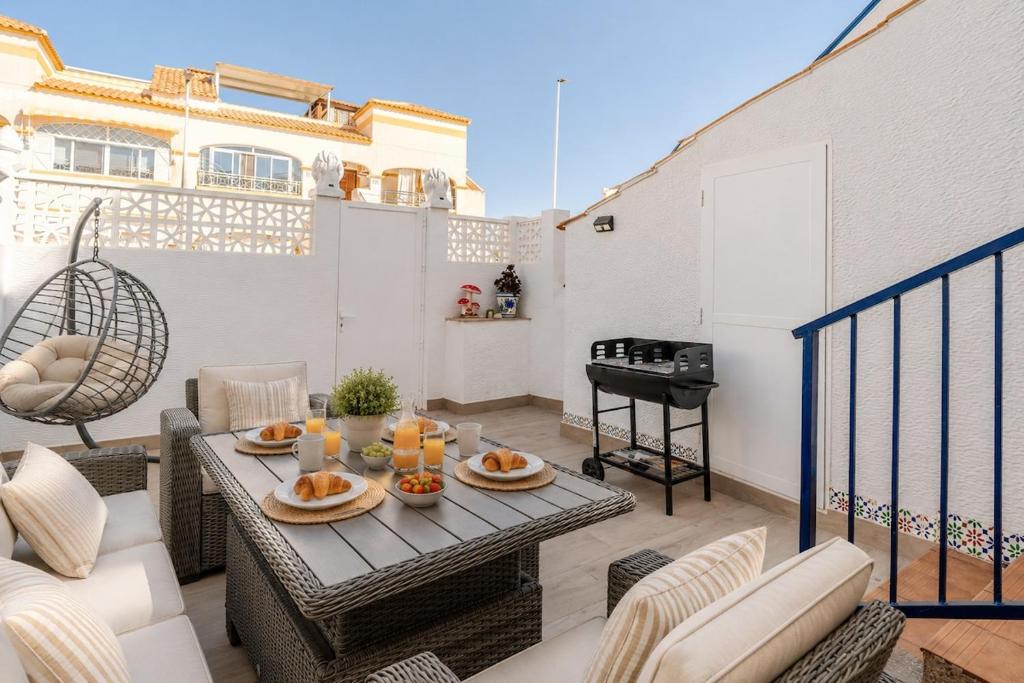 Relaxation and rest near the beach, Santa Pola (updated prices 2026)