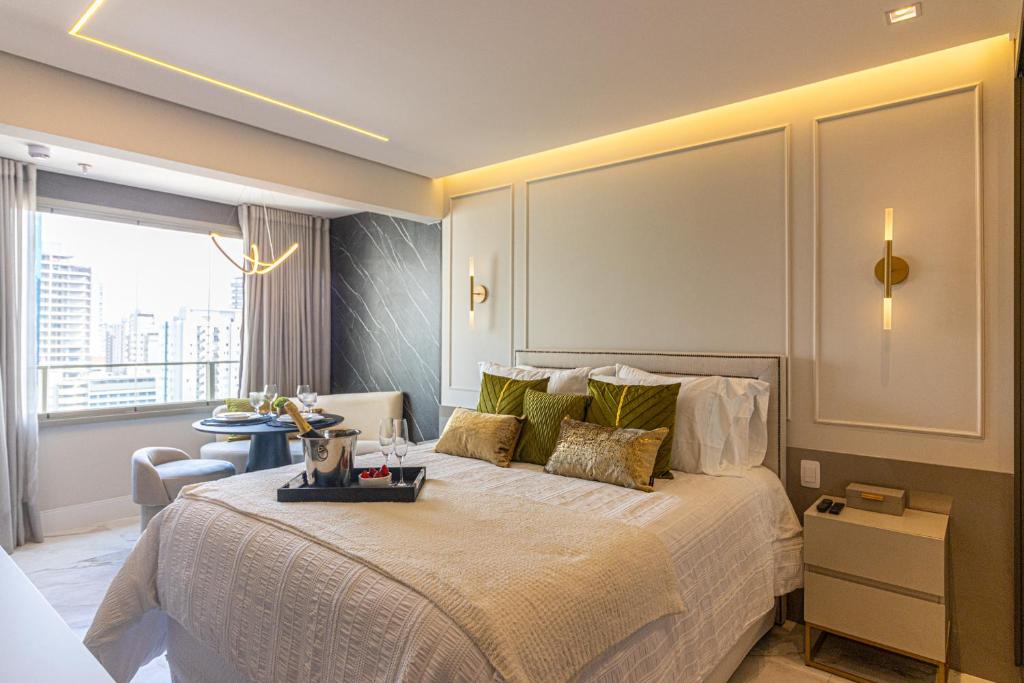1902 - Studio Versace com design exclusivo, completo com ar ...