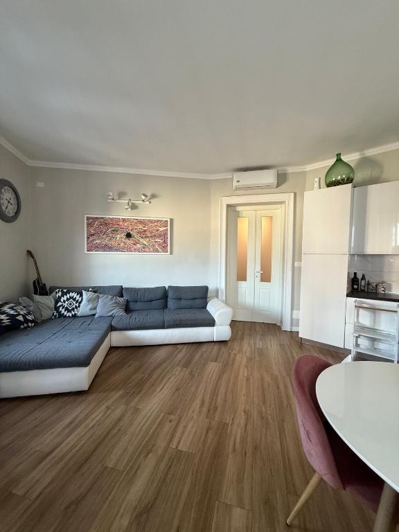 5 min from the center, Elevator , 4 guests, Airport, Turín (precios ...