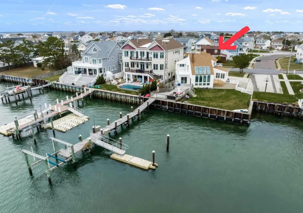 Bay front Sunsets in Brigantine - Boat Dock & Deck, Brigantine ...