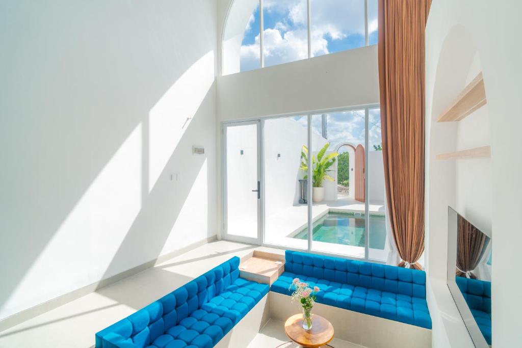 New 1 BR Romantic Loft, Pool & Sunset Jacuzzi（Munggu）：（最新料金：2026年）