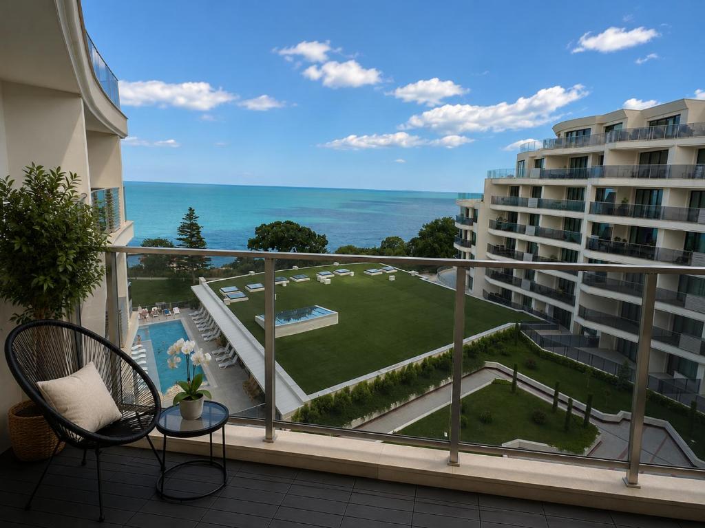 SuperLux Skyline Complex - SeaView & Pool and SPA, Várna (2026 ...